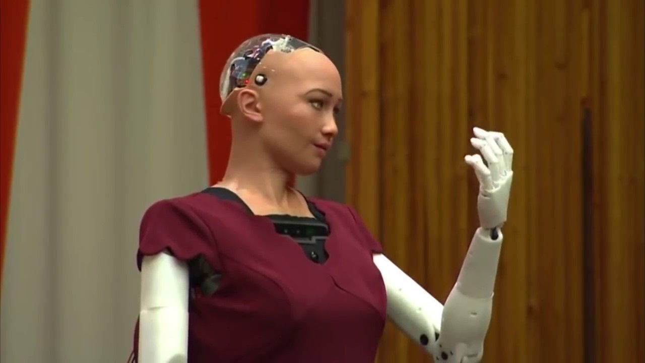 El robot Sophia es real? - YouTube