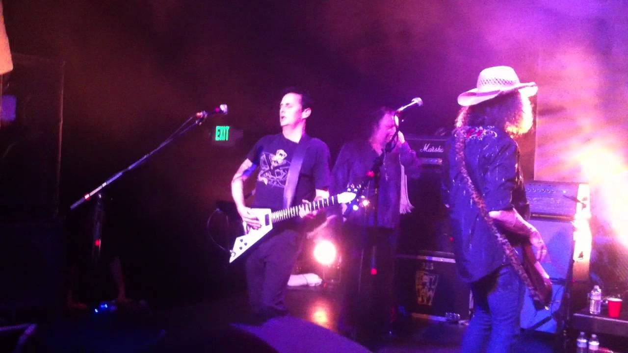 Flight to Mars - The Showbox, Seattle, WA - 4/8/11 - YouTube