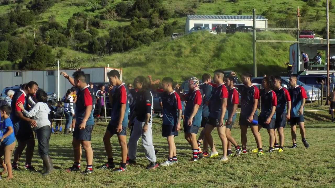 Whangaruru vs Pipiwai - YouTube