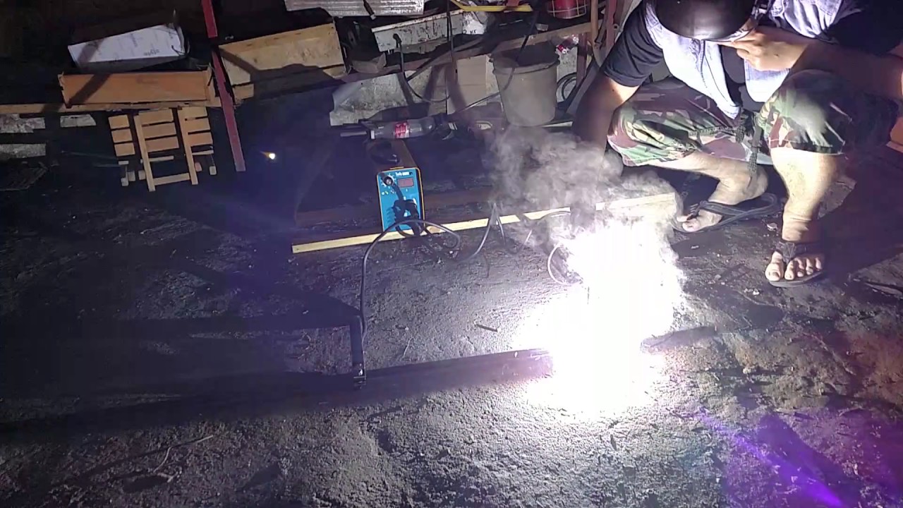 Tesla 235 igbt. first start - YouTube