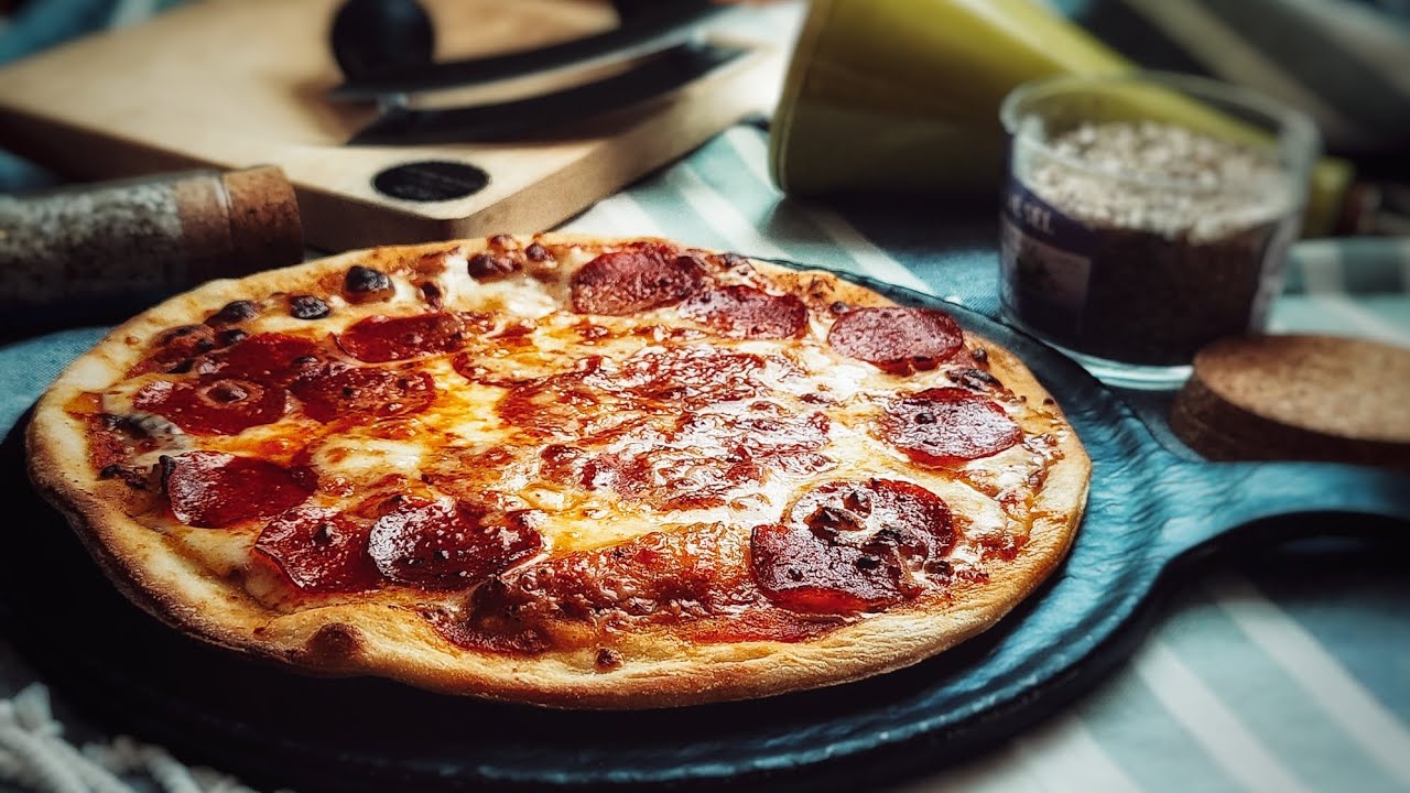 3 easy steps to enjoy your pizza. 3ขั้นตอนง่ายๆในการอบพิซซ่า - YouTube