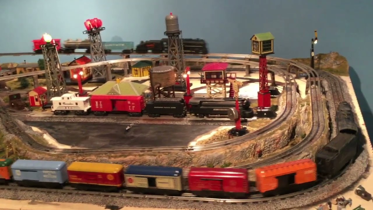 Marx Trains: On board the 333 - YouTube