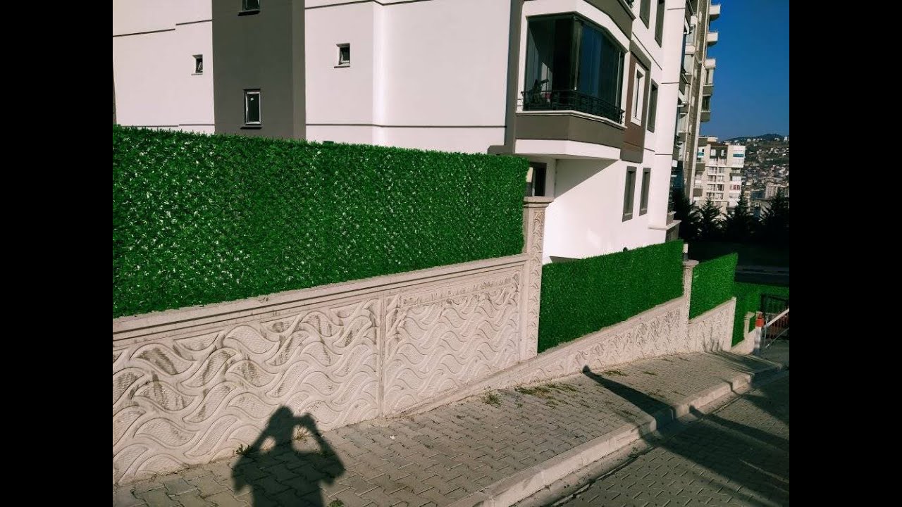 Full automatic artificial grass chain link fence weaving machine - YouTube