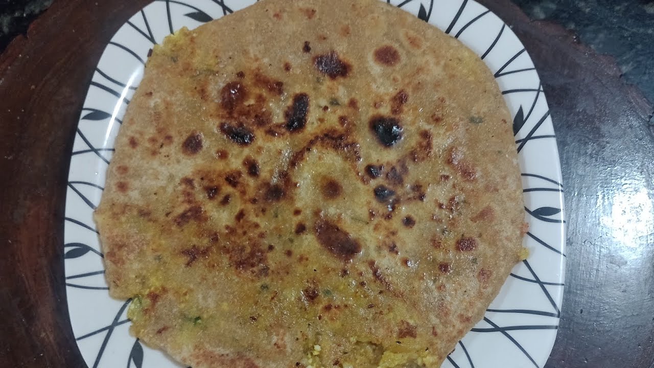 aloo paneer ka paratha recipe - YouTube