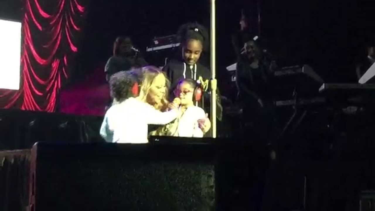 Mariah Carey TWINS ROC & ROE - SUPERNATURAL Auckland NZ Concert 2014 ...