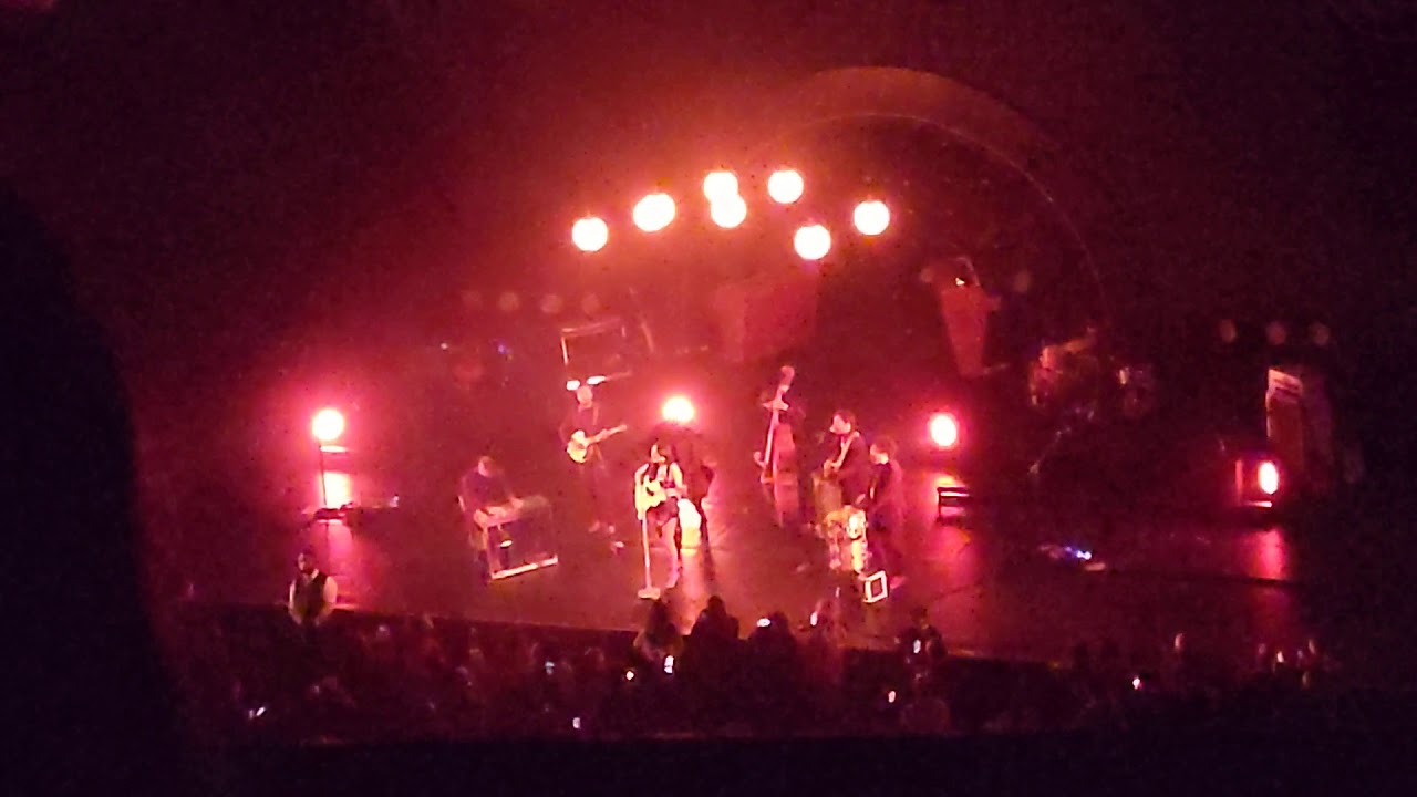 Kacey Musgraves Oh What a World Radio City Music Hall New York 10/15 ...