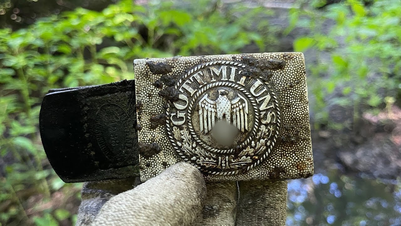 LOST TREASURES OF World War 2- Metal Detecting WW2 - YouTube