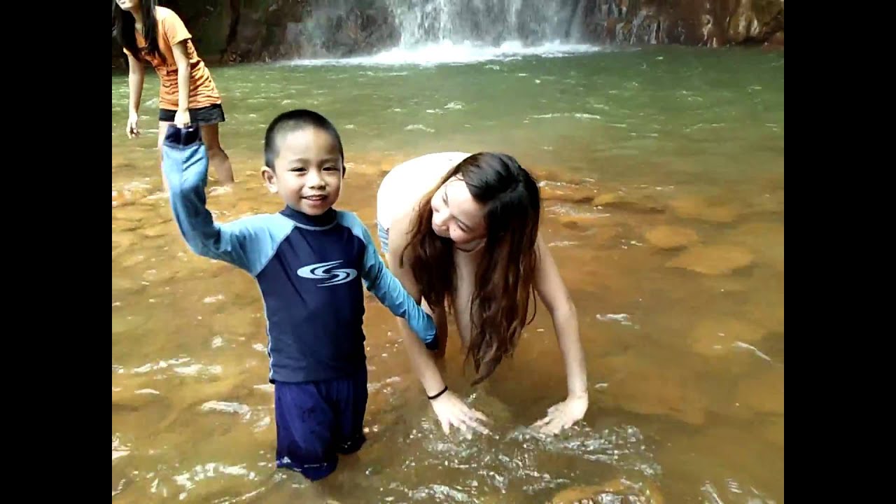 Mathew Kian L. Duran sa Pulang Bato Falls 2 - YouTube
