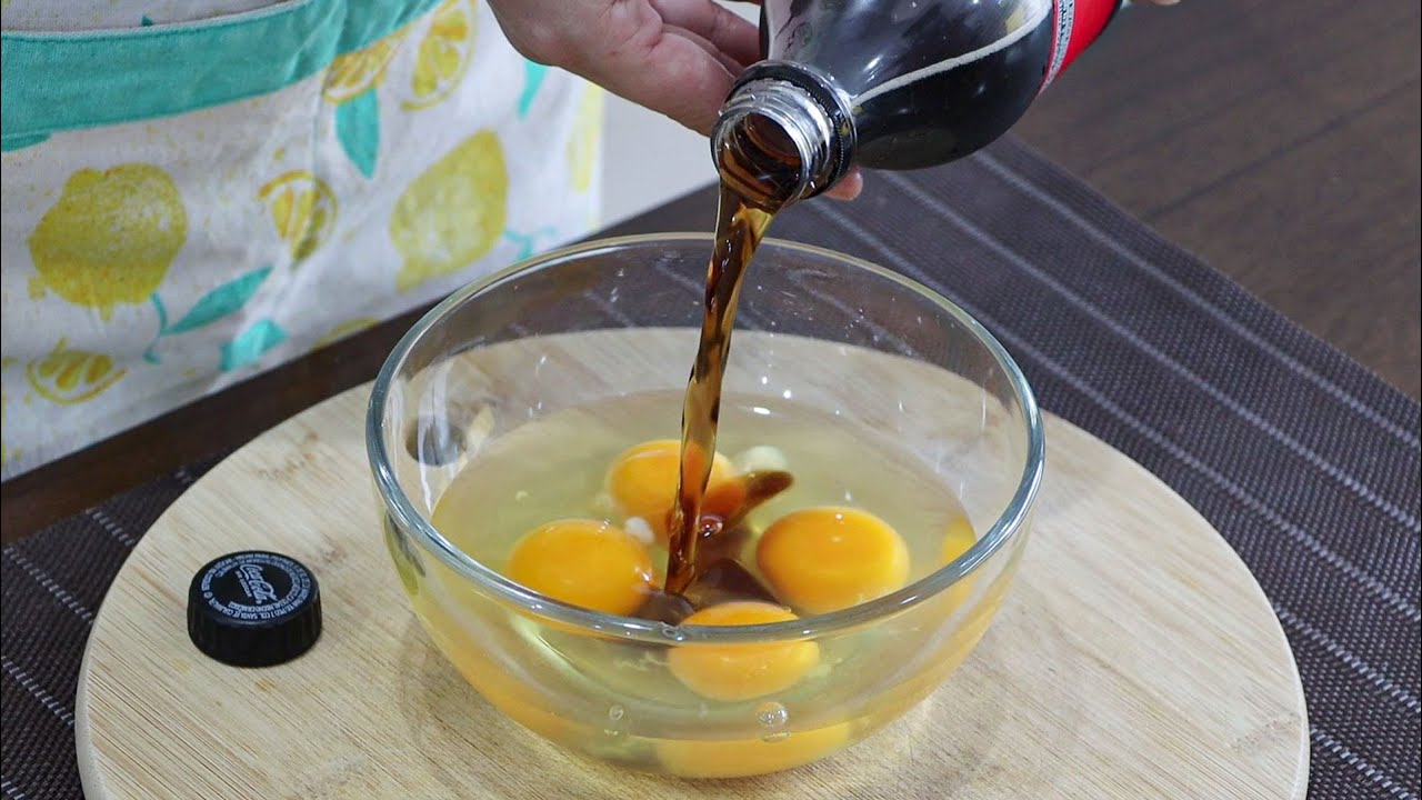 Le agregue Coca Cola a los huevos y sucedió algo increíble 🤭 - YouTube