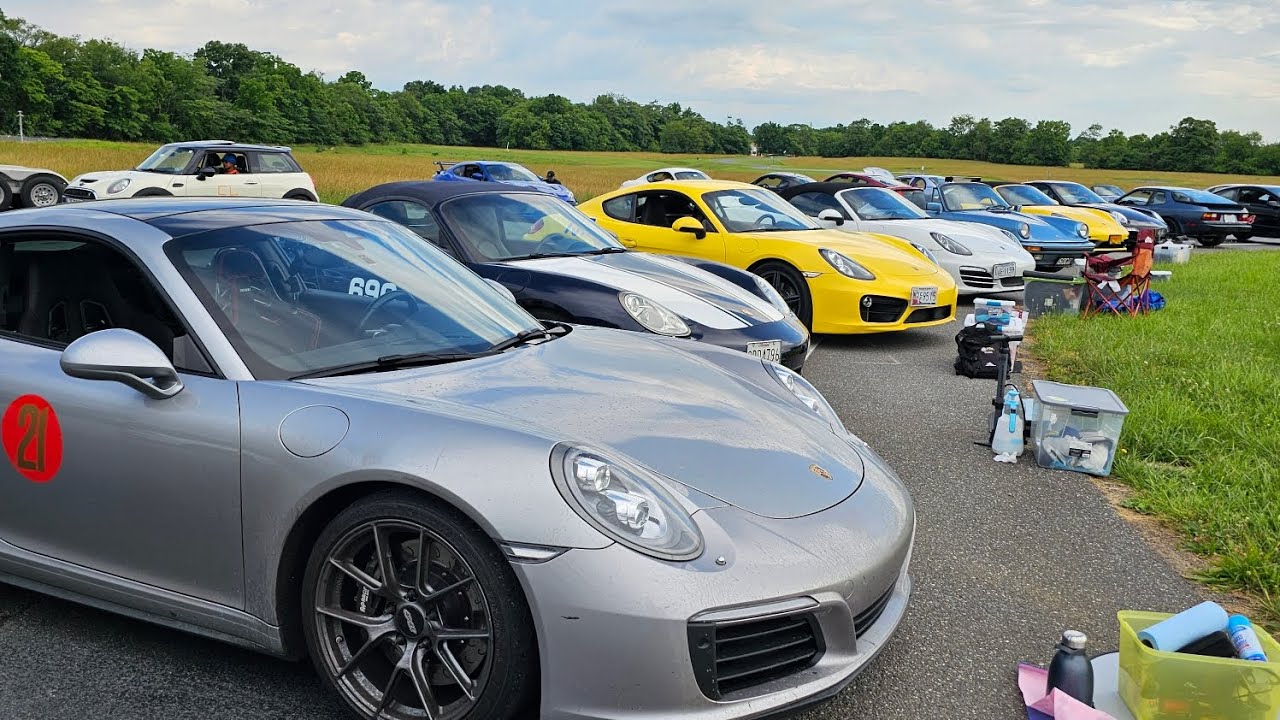 PCA Autocross Potomac Pad @ Summit Point - YouTube