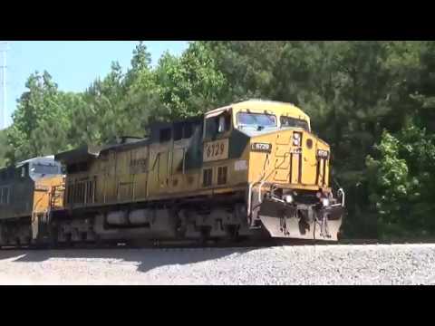 CNW OLS Patch! UP 6729 w/ CSX C40-8 Leads CSX Manifest on 5/29/16 - YouTube