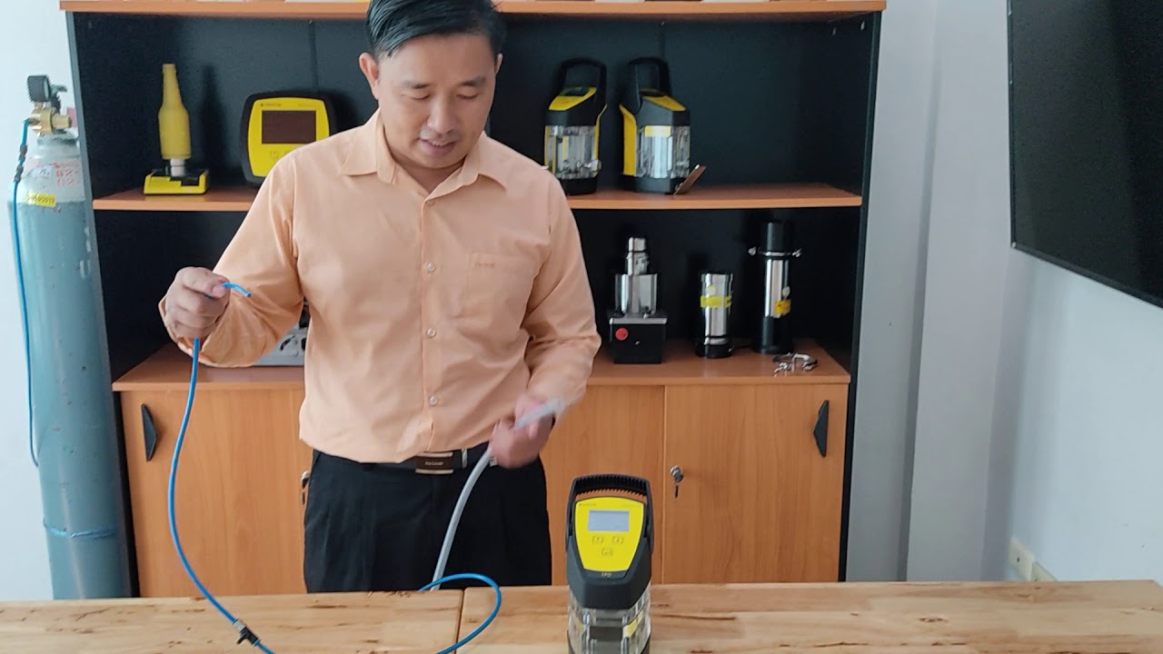 การวัดความบริสุทธิ์ของแก๊ส CO2 โดยเครื่อง o-DGM ของ Haffmans (CO2 ...