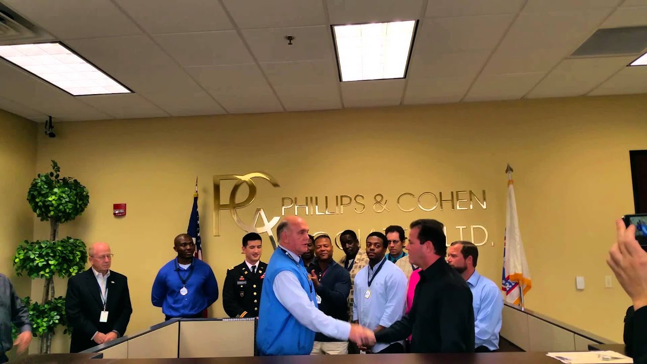 Phillips & Cohen Associates ( Pays) - YouTube