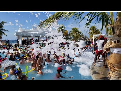 RIU Montego Bay Pool Party | Top Rated All Inclusive Resort for ...