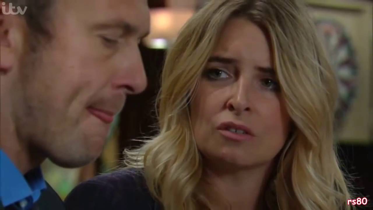 Emmerdale - Robbie Breaks Into The Abortion Clinic - YouTube