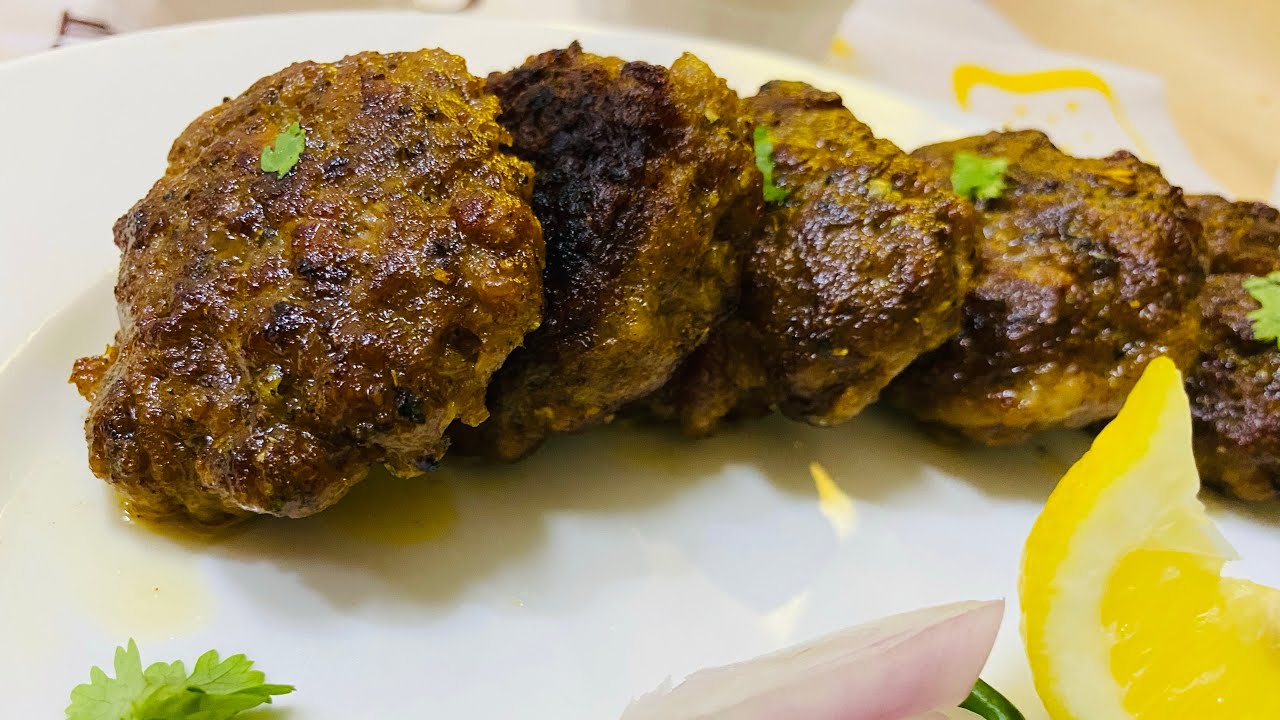 AUTHENTIC GALOUTI KABAB | TUNDAY KABAB | MUTTON KABAB RECIPE - YouTube
