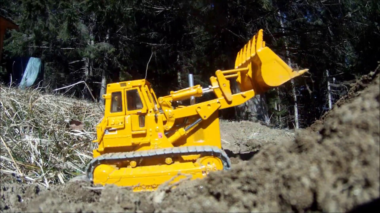 Cat 983B CCM 1:48, RC, Radio controlled, microhydraulic, RC 1/50 - YouTube