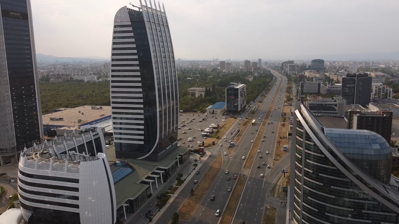Sofia Bulgaria Inter Expo Center y Rascacielos Tsarigradsko Shose Dron - YouTube