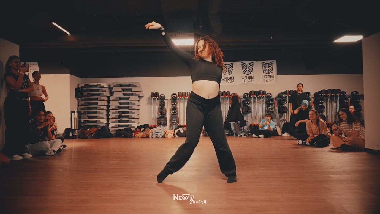 KAYCEE RICE feat. JADE CHYNOWETH // URBAN TEAM | WORKSHOP | Dance ...