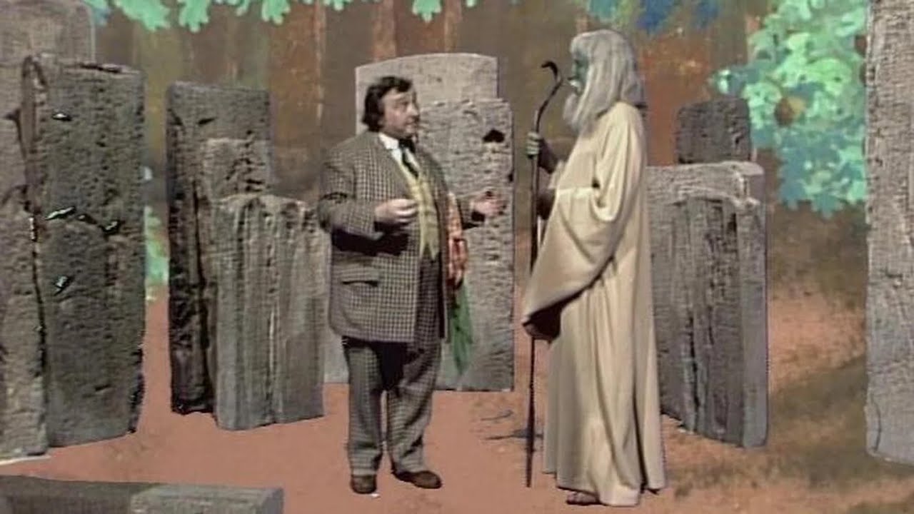 Meeting A Druid - Wanderly Wagon, Ireland 1978 - YouTube