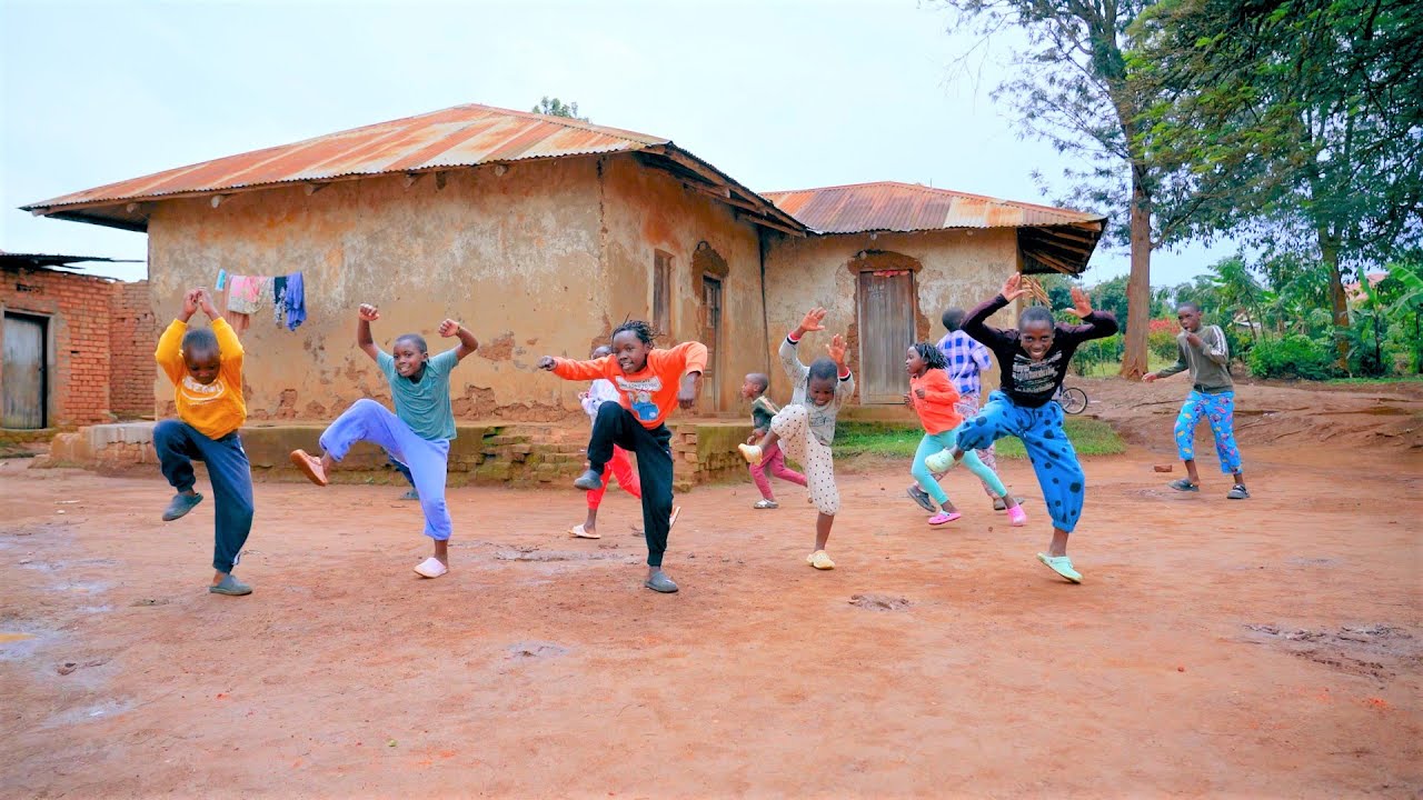 MASAKA KIDS AFRICANA - DANCE WITH ME BWANA [OFFICIAL DANCE VIDEO] [4k ...