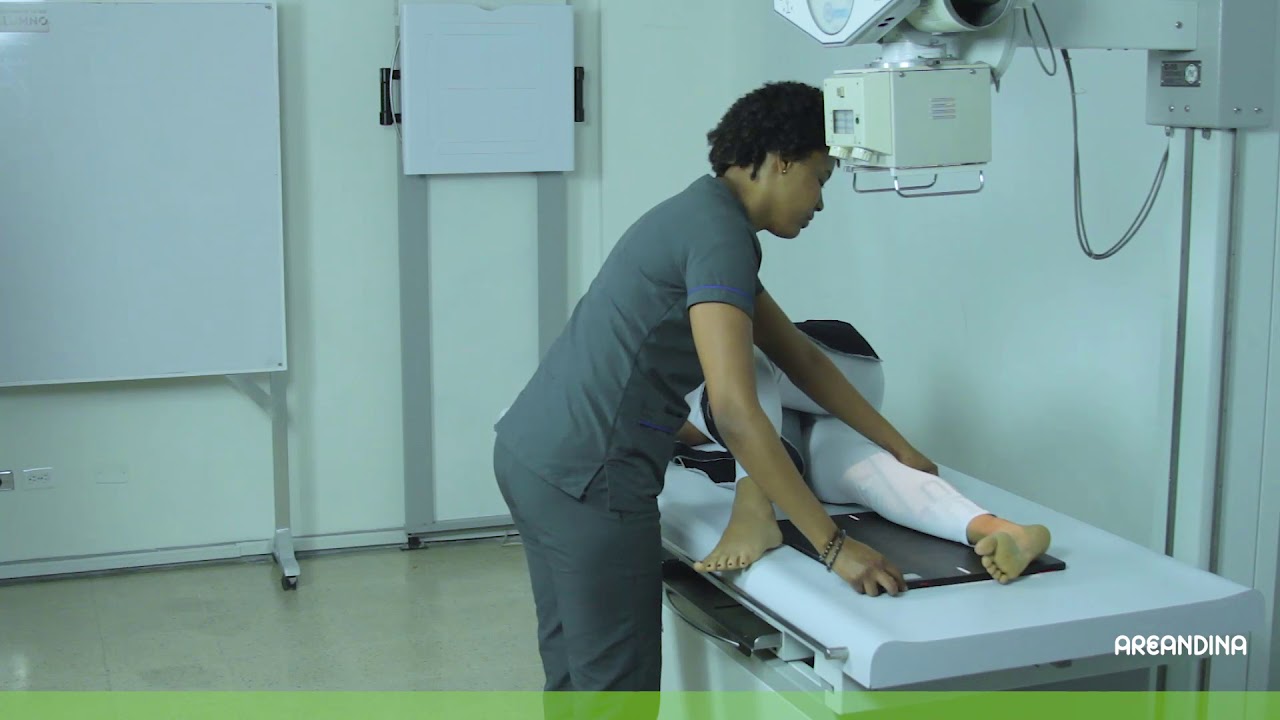 09 10 RADIOGRAFIA DE PIERNA AP Y LATERAL - YouTube