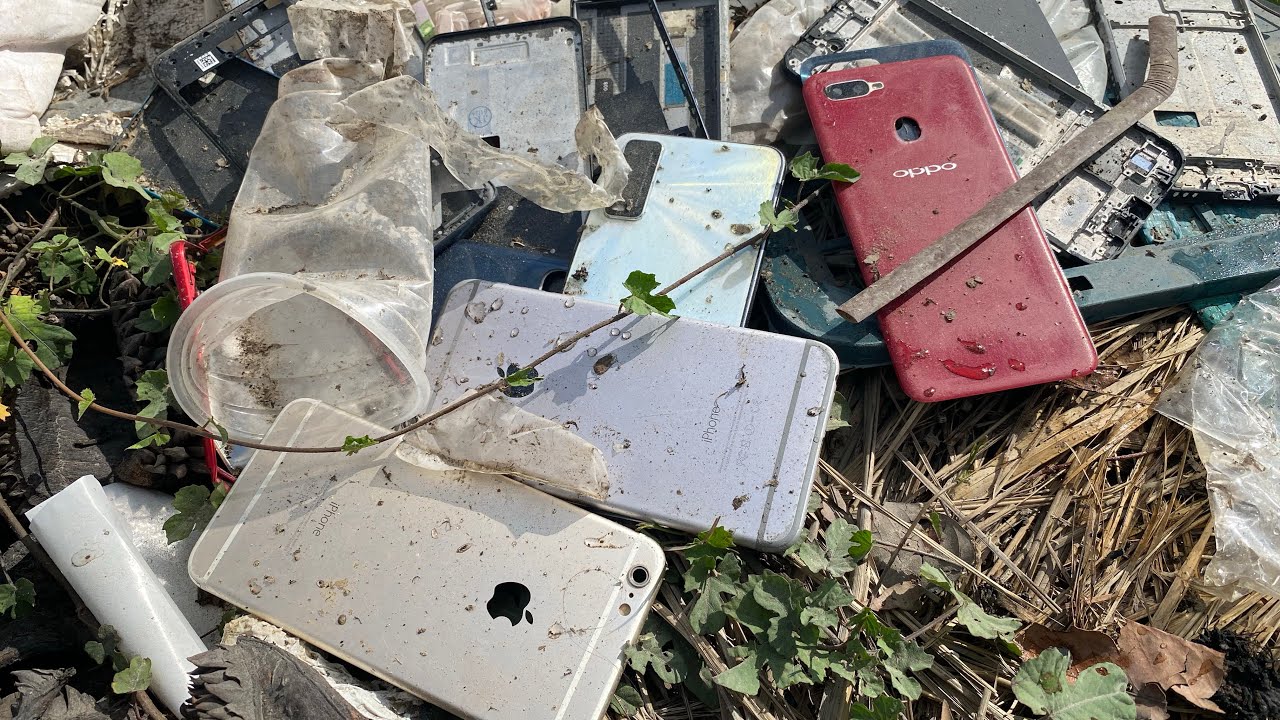 Reatore abandoned destroyed phone _ rebuid broken phone/Restoration ...