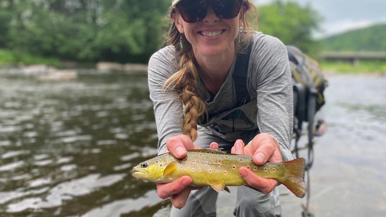 Dry Dropper Fishing on a EURO NYMPHING Rig - YouTube