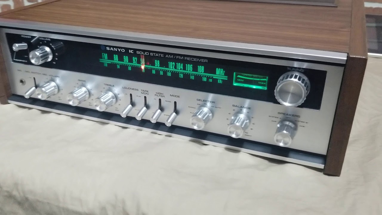 Vintage Sanyo DCX-2300K for sale - YouTube