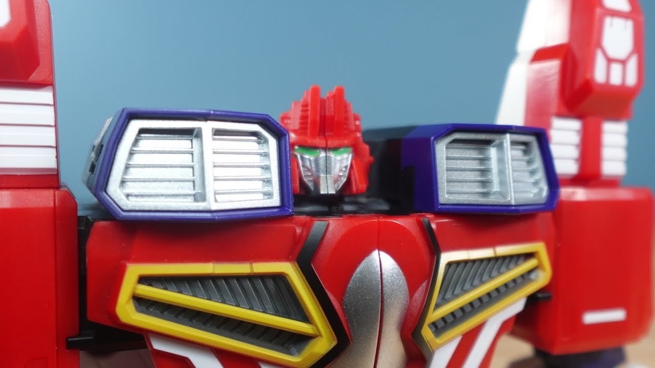 Less bricky than the previous model! #Transformers FansHobby Wing Saber ...