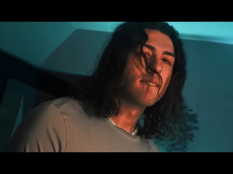 Ο πιο ΚΑΥ**ΜΕΝΟΣ Ράπερ - YouTube