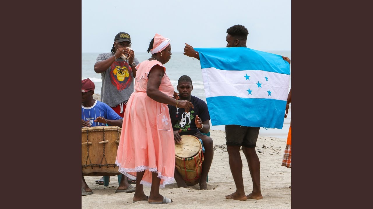 PUNTA CATRACHA EN VIVO KAZZABE AGRUPACION TE EXTRAÑO AMOR - YouTube