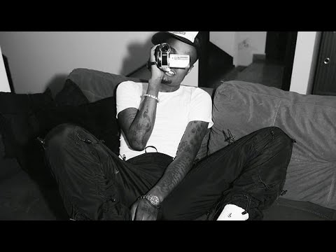 DEREK-VIVÊNCIAS DO TRAP(INSTRUMENTAL)TTF - YouTube