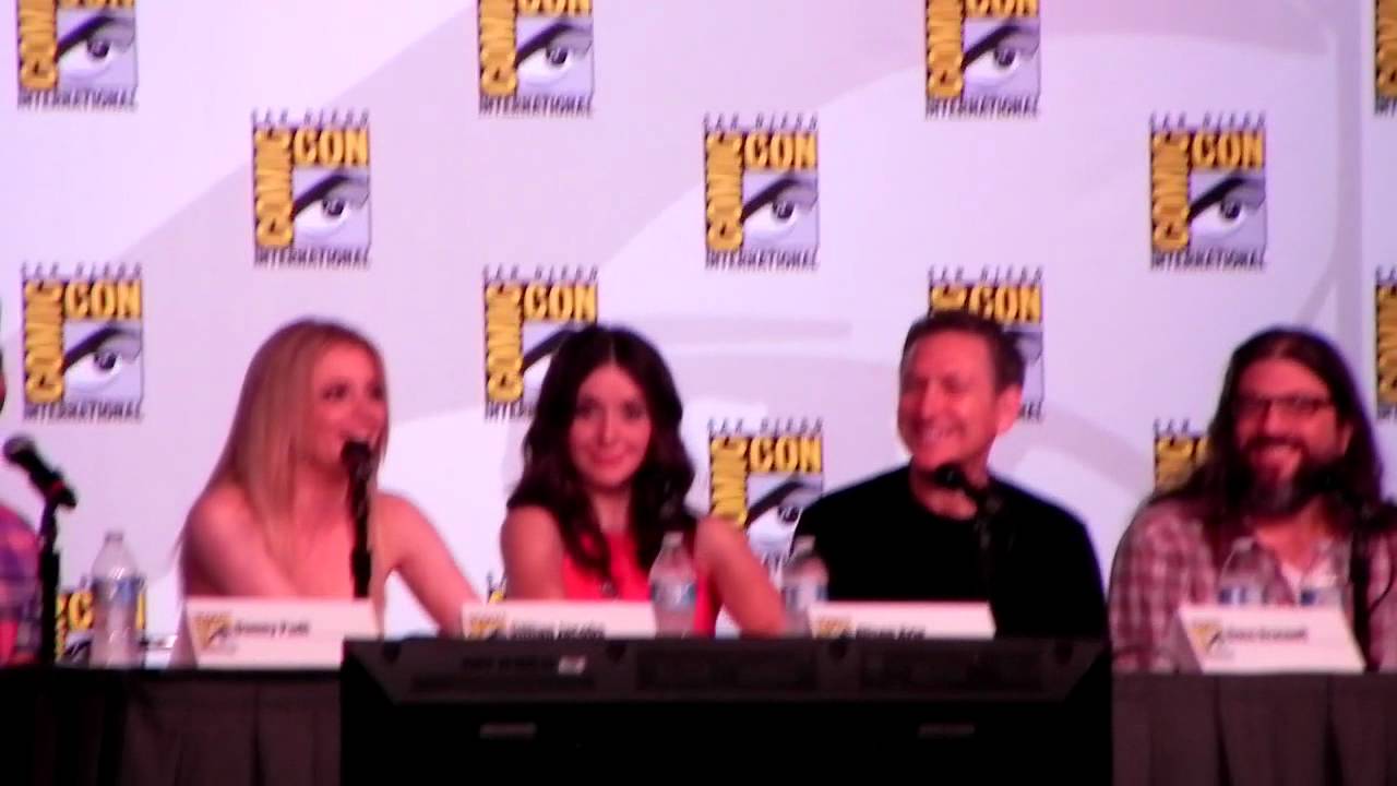 Comic Con 2012 Community Panel Clip 5 - YouTube