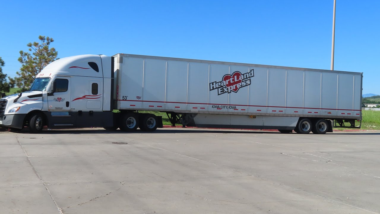 A DAY IN THE LIFE OF A HEARTLAND EXPRESS TRUCK DRIVER ( a trip to ...