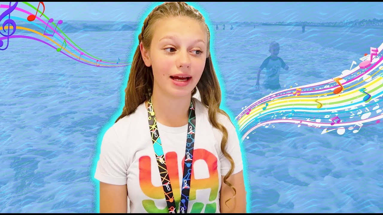 Alexia Sings Like an ANGEL!! 🎶| Don't Be SHY!!😳 - YouTube
