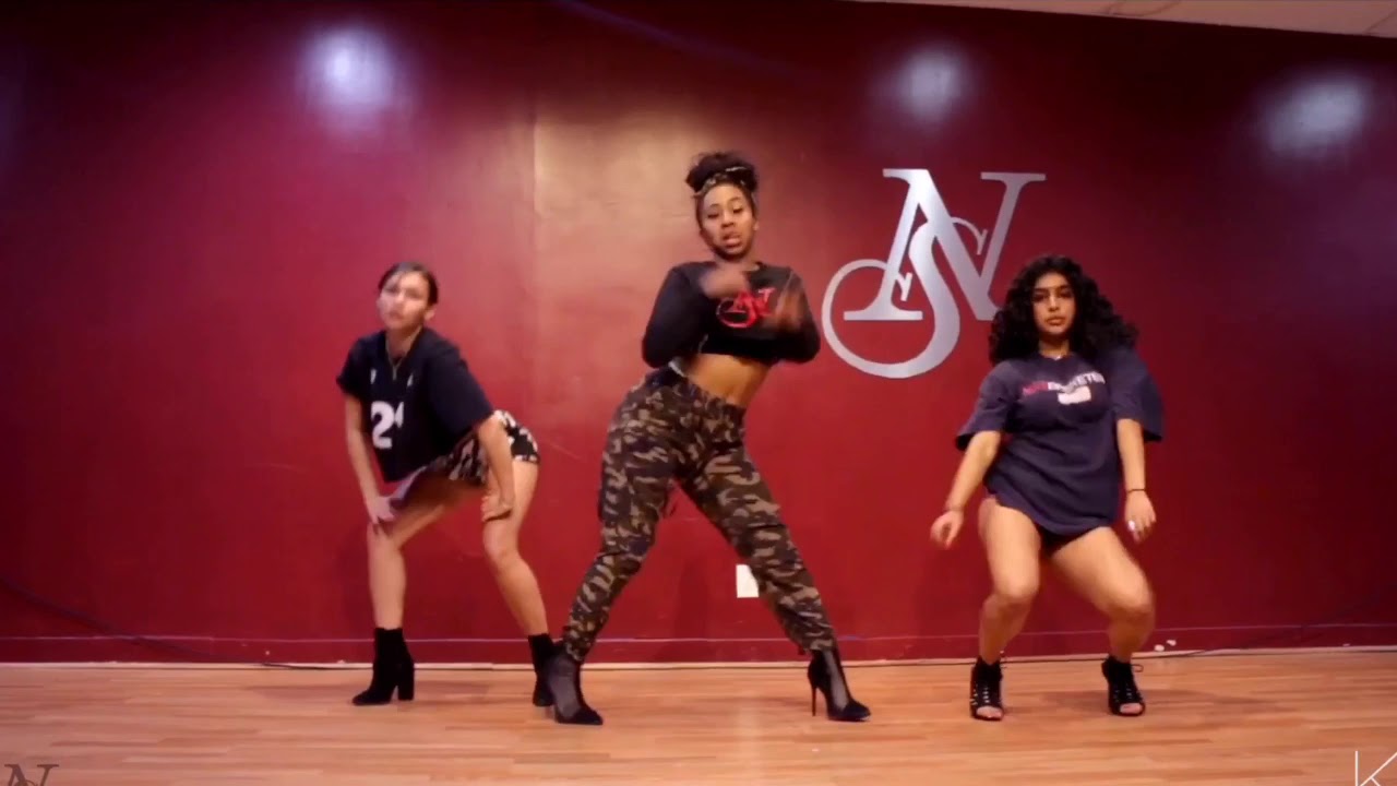 Uno-Ambjaay Amv - YouTube