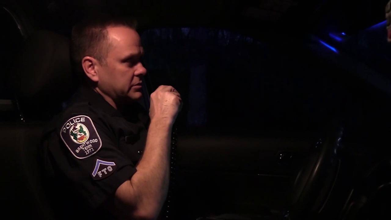 Do you know how to handle a police stop at night in a rural place ...