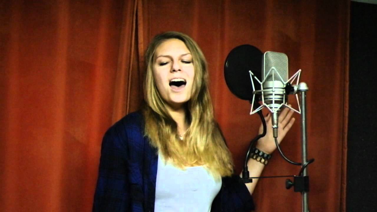 Katy Perry - Firework by Sabrina - YouTube
