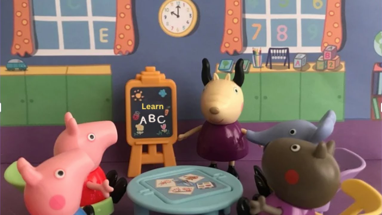 Peppa Pig: Peppa Learns ABC - YouTube
