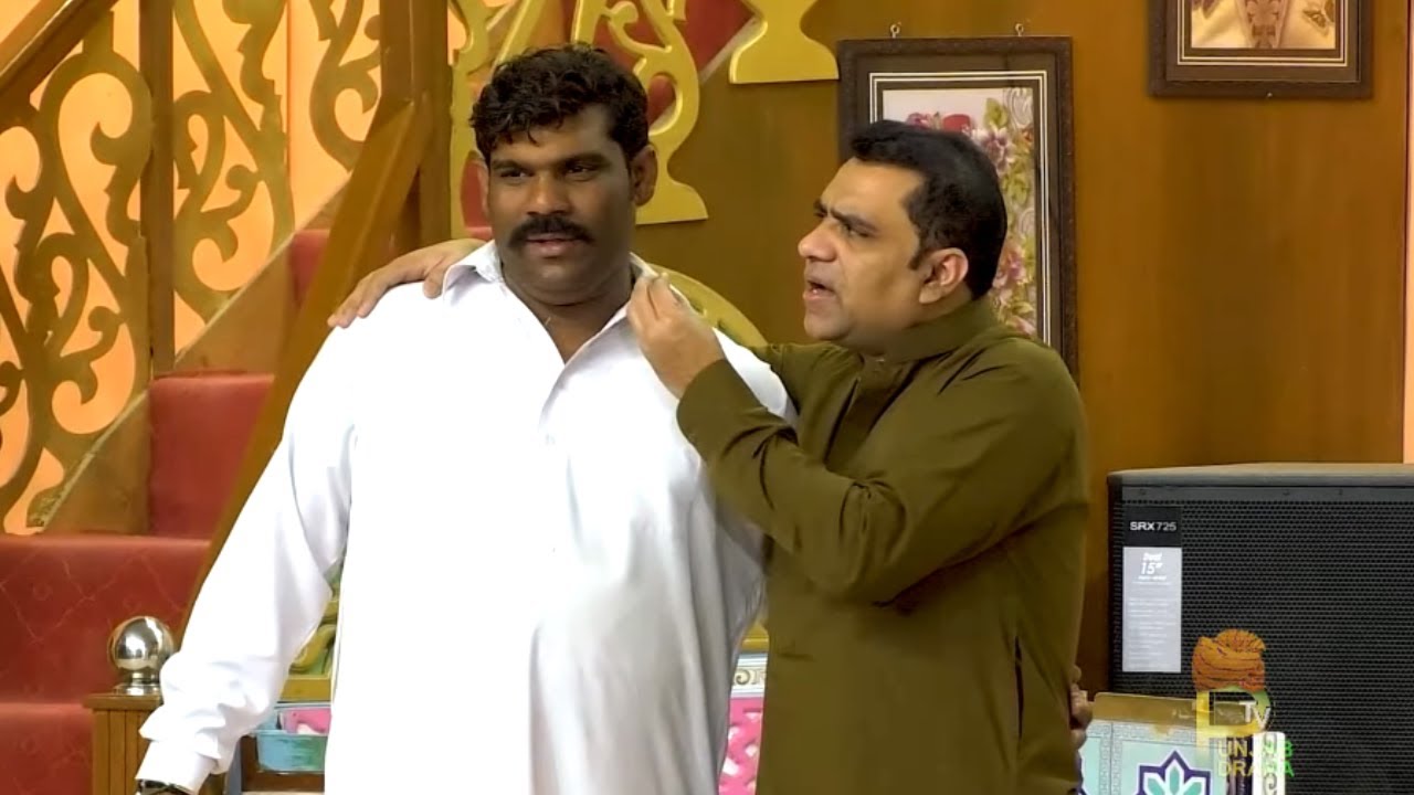 Qaiser Piya and Faisal Munir With Isha Jaan Stage Drama Shahi Mohallah ...