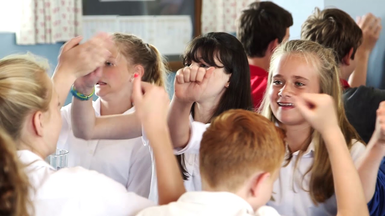 Can't Stop The Feeling - YouTube