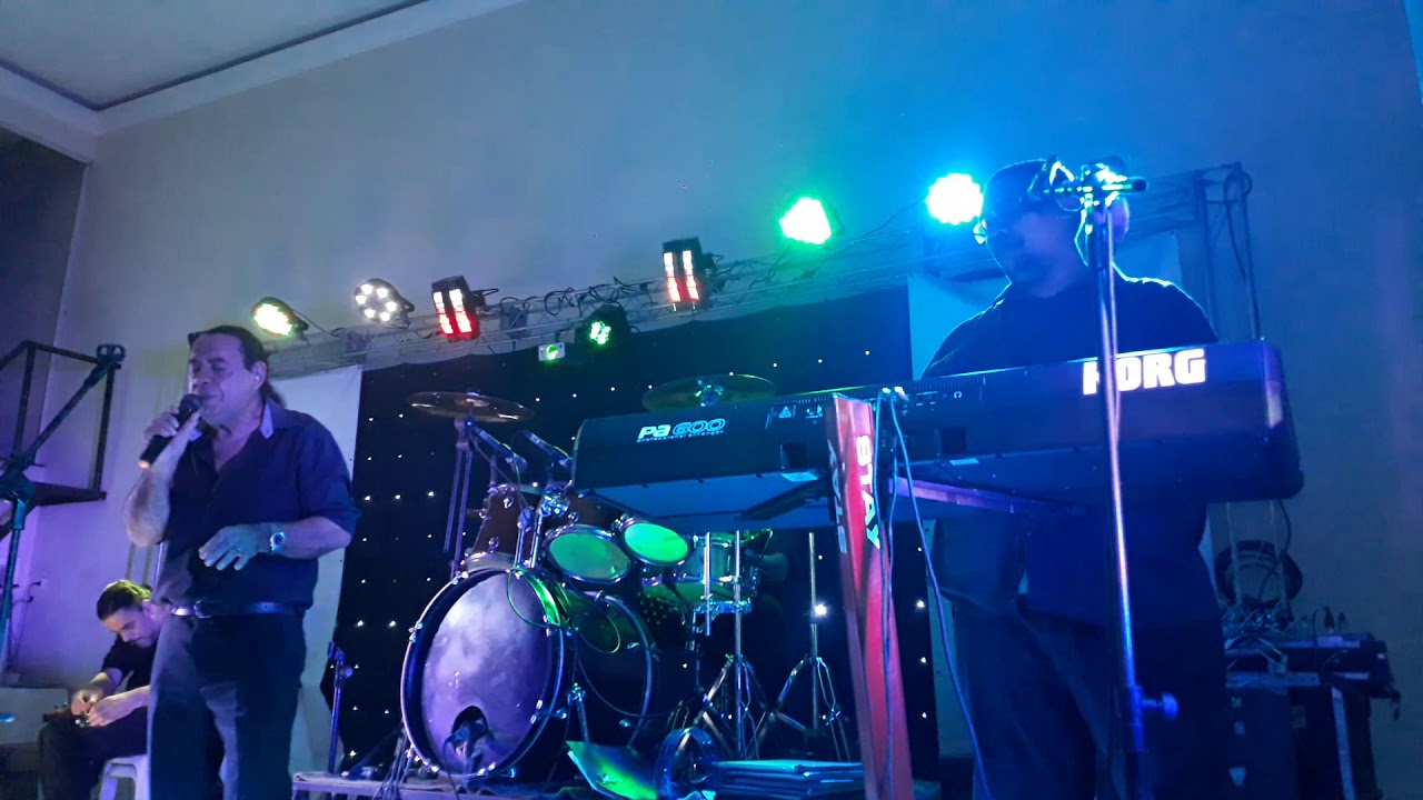 Banda Stop - YouTube