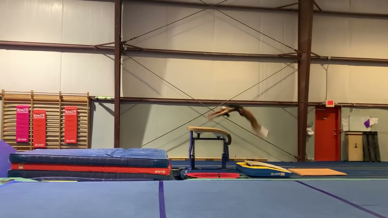 Yurchenko layout full (vault 2021) - YouTube