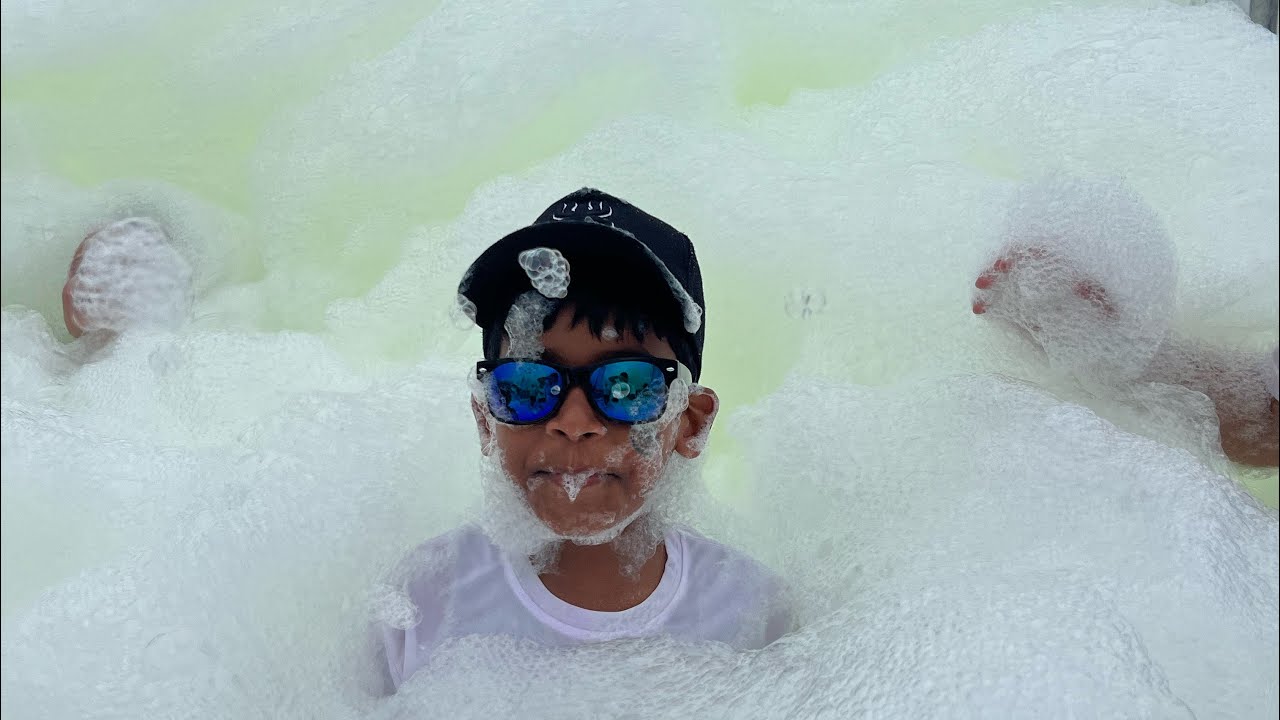 Bubble Run Chicago 2023 | dance in bubbles | Fun Run | finisher medal 🏅 ...