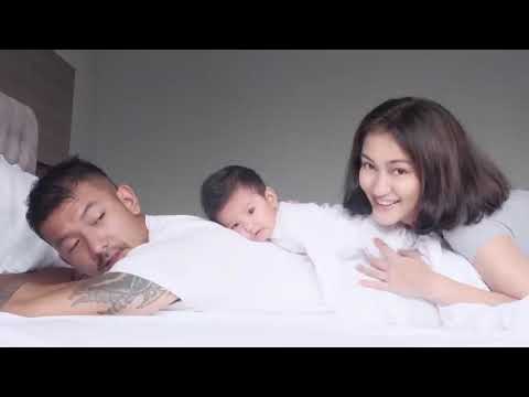 Ekspresi Putri Atiqah Hasiholan dan Rio Dewanto Seringkali Jadi Sorotan Netter