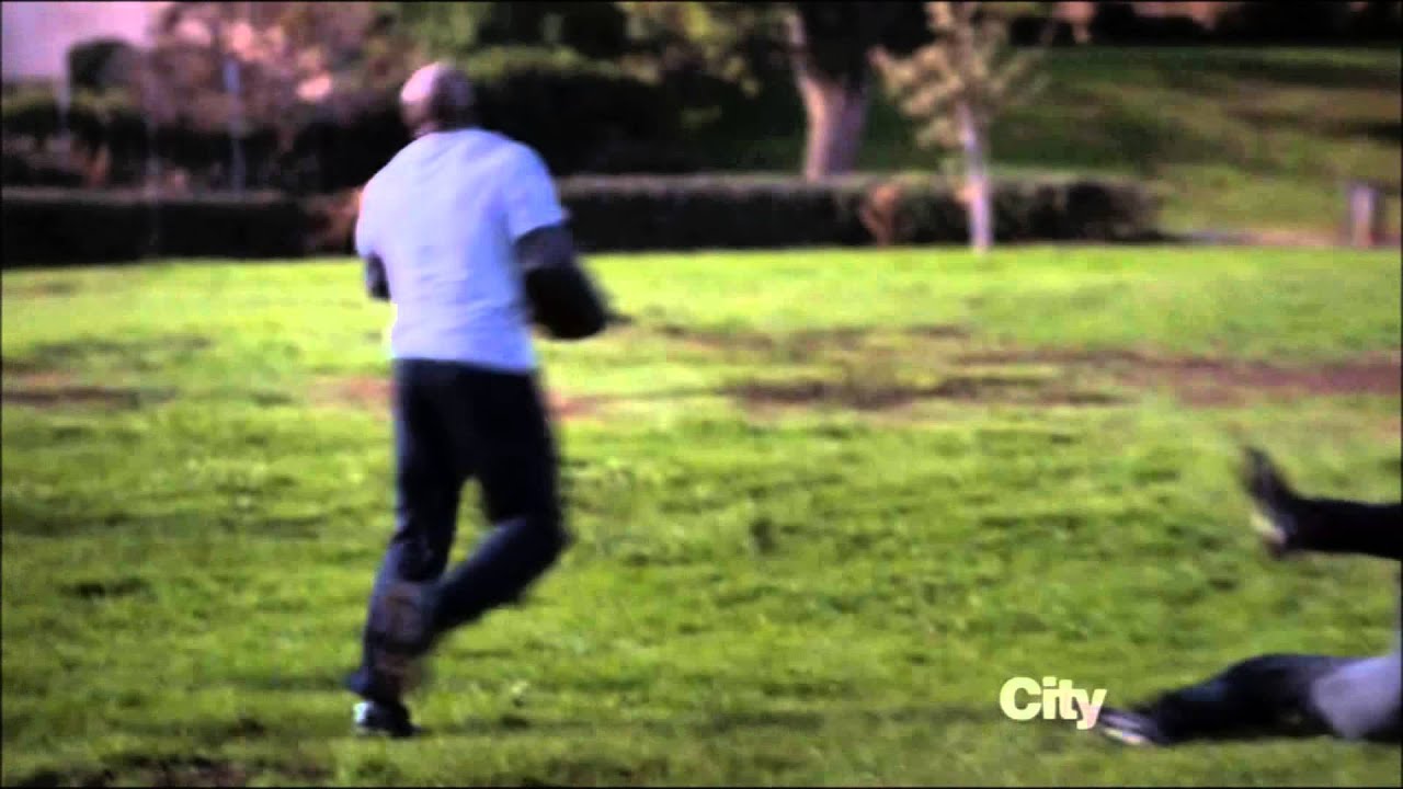 Brooklyn Nine-Nine - Terry Dancing - YouTube