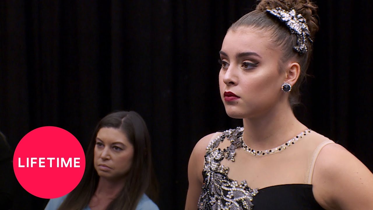 Dance Moms: Kalani's Solo vs. Daviana's Solo (Season 7) | Lifetime ...
