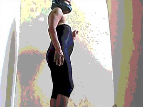 modelo en calza negra enteriza parte 2