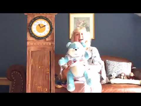 Malmesbury Library rhyme time, 4 September 2020 - YouTube